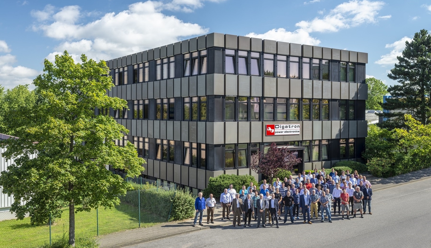 Digatron Power Electronics > Unternehmen